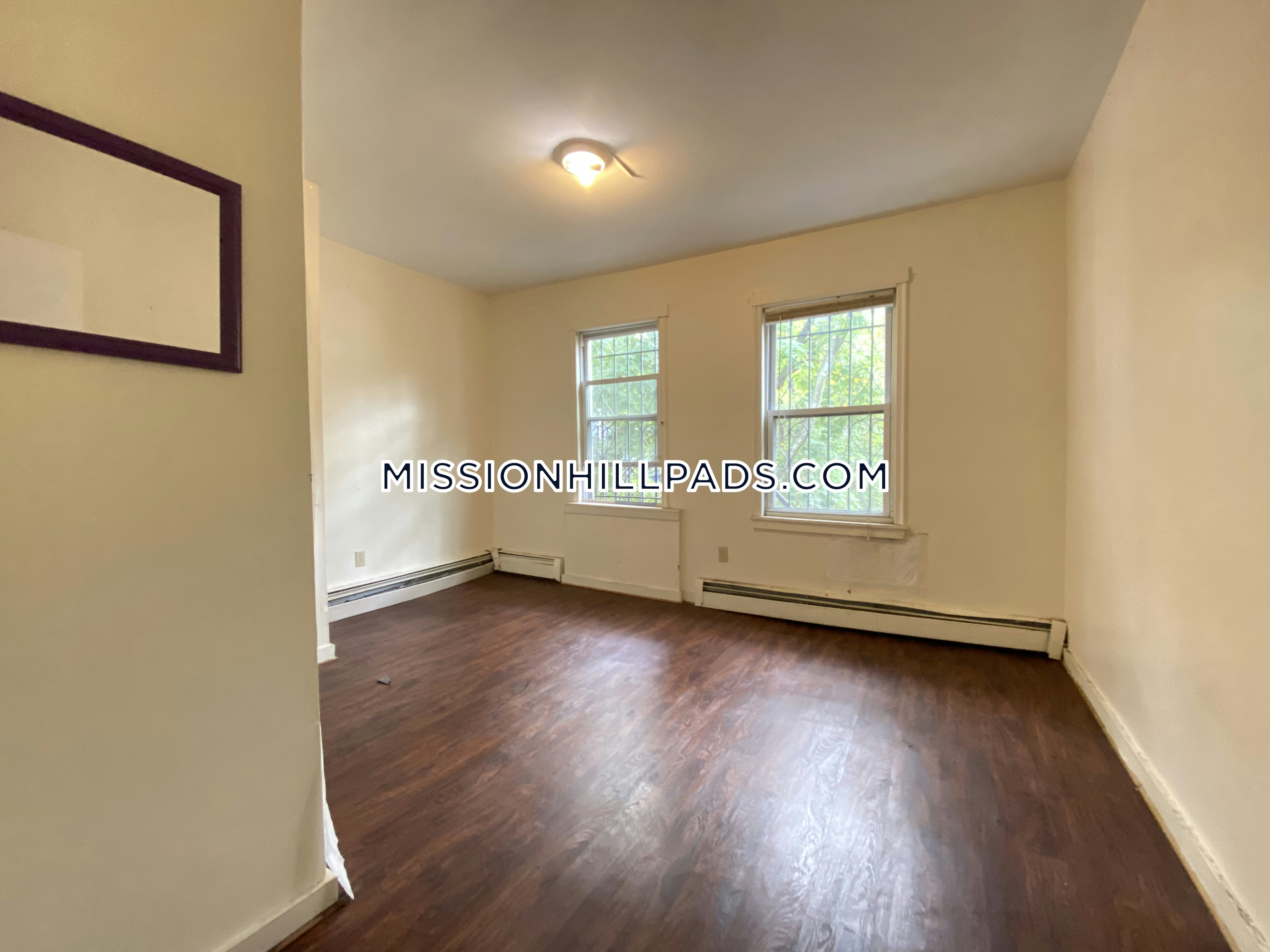 Seaport District Apartments | Mission Hill Great deal alert! 3 Bed 1 ...